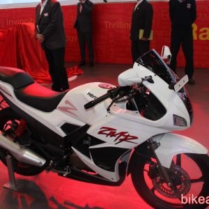 Hero to Launch New 2014 Karizma ZMR & Karizma R Very Soon; Pics & Details