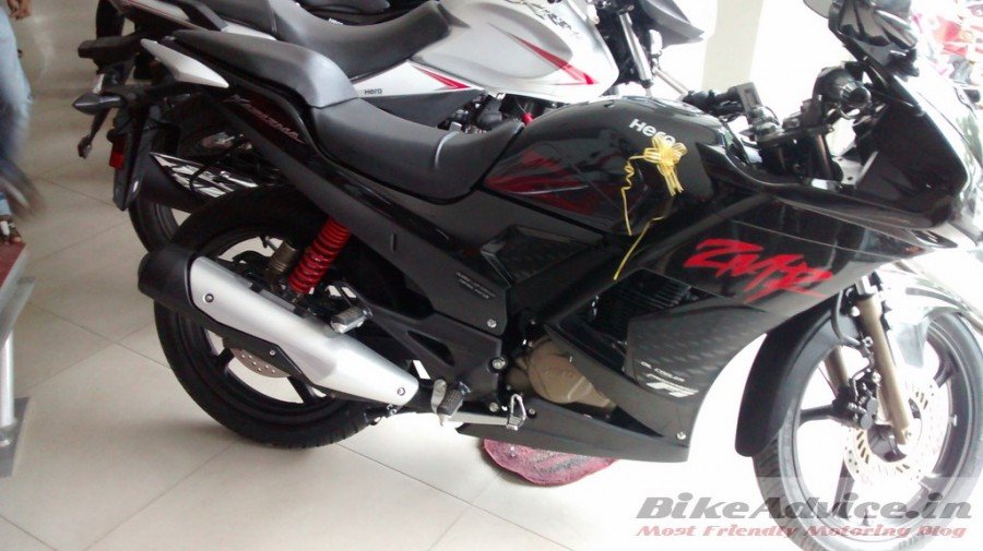 User Review 2014 Karizma ZMR: Mileage, Service, Features, Ride & All ...