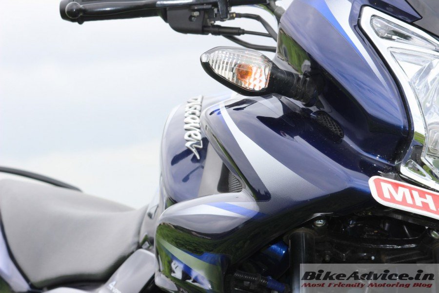Bajaj Discover 150F & 150S Road Test Review: Pics, Engine & Details
