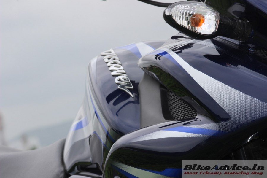 Bajaj Discover 150F & 150S Road Test Review: Pics, Engine & Details
