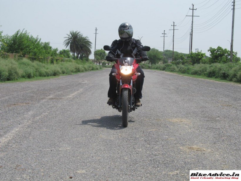 Yamaha Saluto Review; Fuel Efficiency, Performance, Comfort, Engine ...