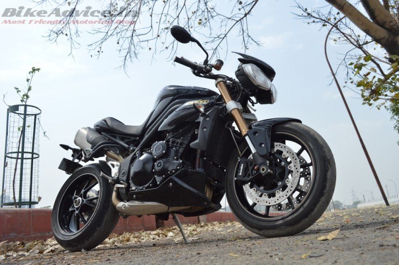 2015 Triumph Speed Triple Review & Road Test India