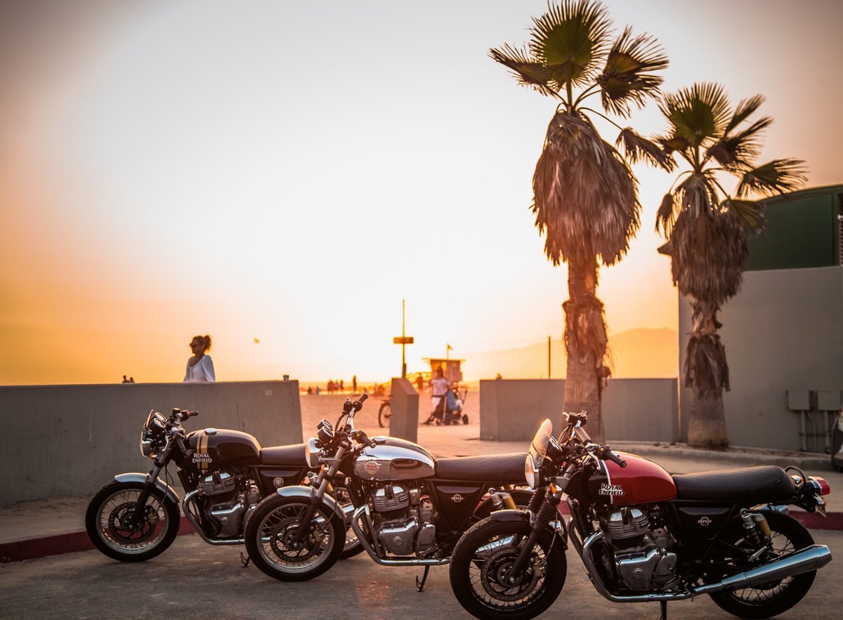 RE Twins Launched in USA - Interceptor 650 Price Equal to Classic 500