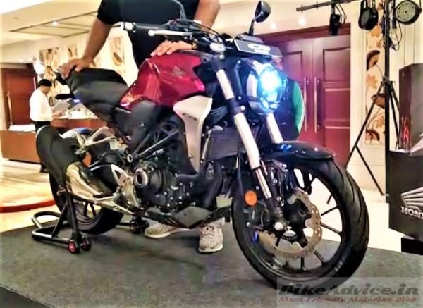 Honda CB300R Accessorised Version Gets 5 Changes - Pics