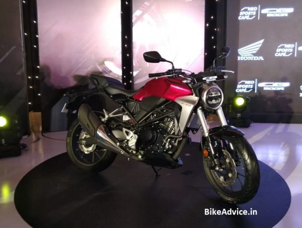 Quick Overview - Honda CB300R Pics Gallery & Details