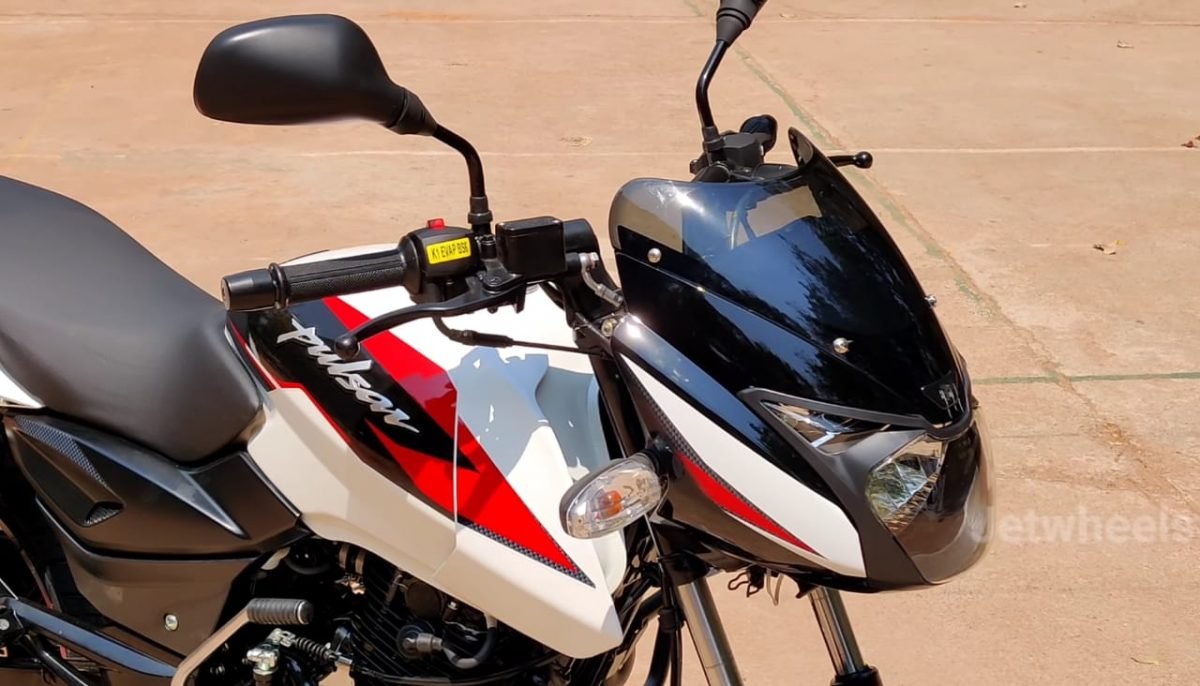New 2021 Pulsar 150 Spotted in White: Coming Soon