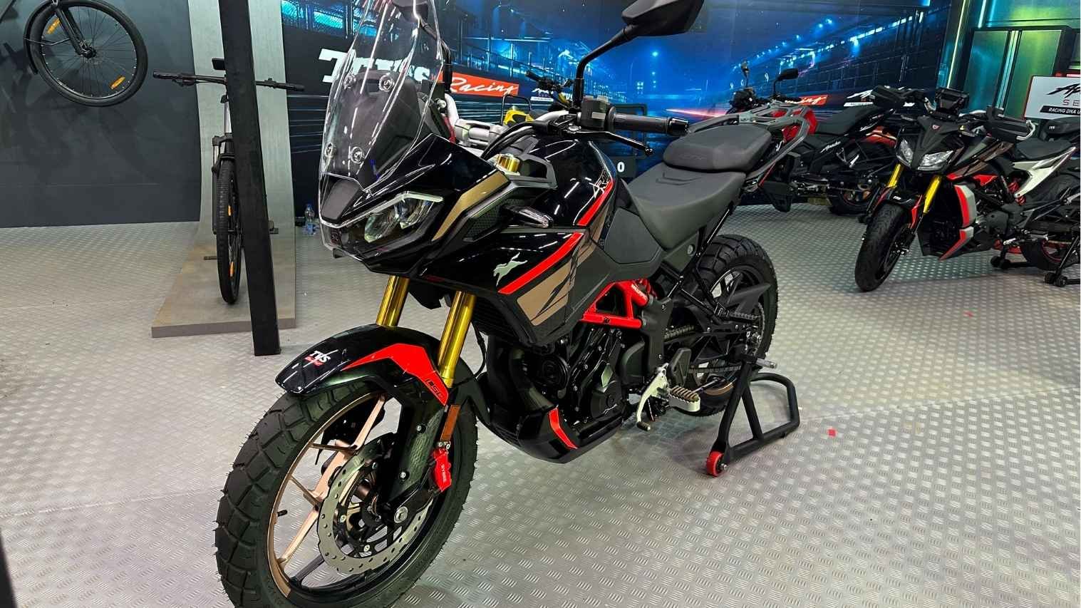 MotoSoul 2025: TVS Apache RTX Anniversary Edition Breaks Cover