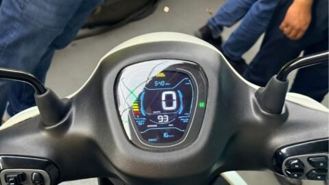 Bajaj Chetak C25 Launch Price Rs 91,399, 113 Km Range