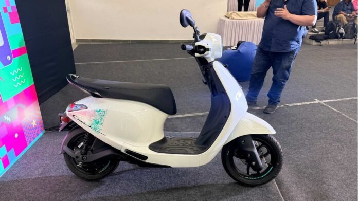 Bajaj Chetak C25 Launch Price Rs 91,399, 113 Km Range