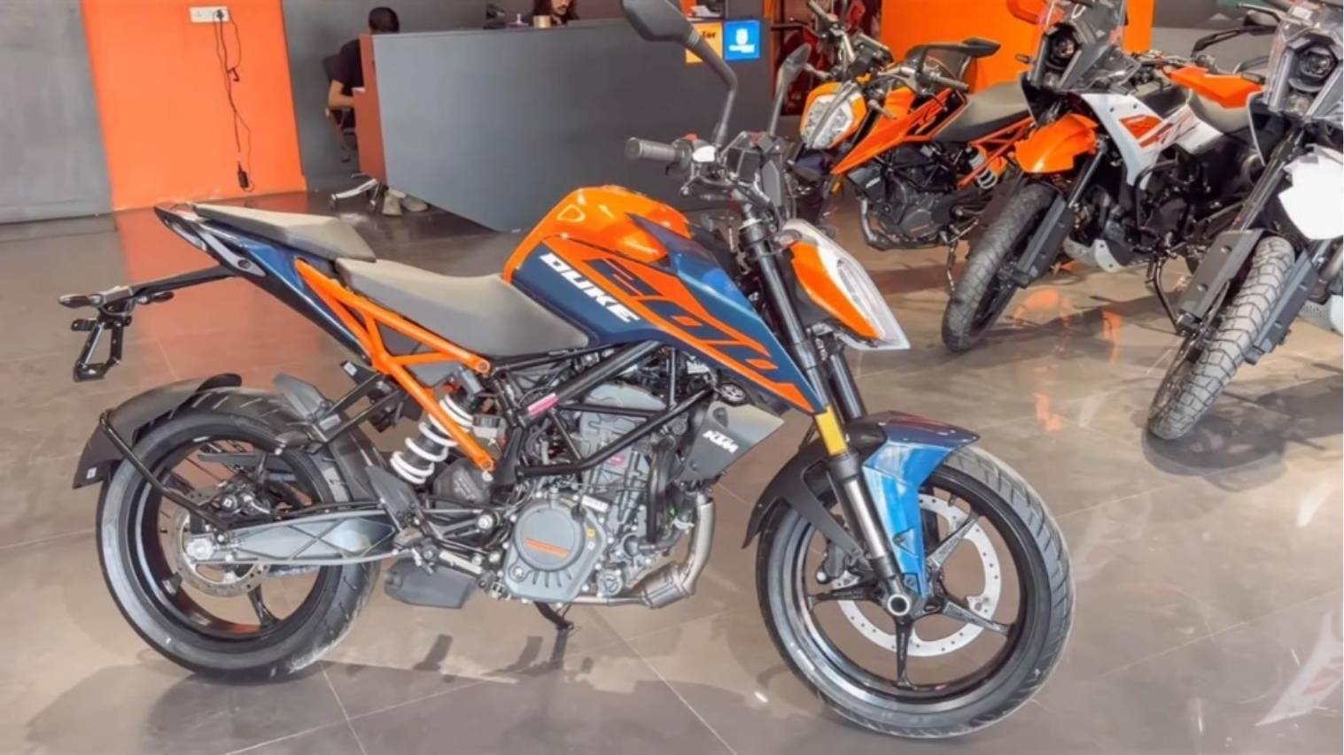 2026 KTM 200 Duke Spotted at Dealerships - All Updates Detailed