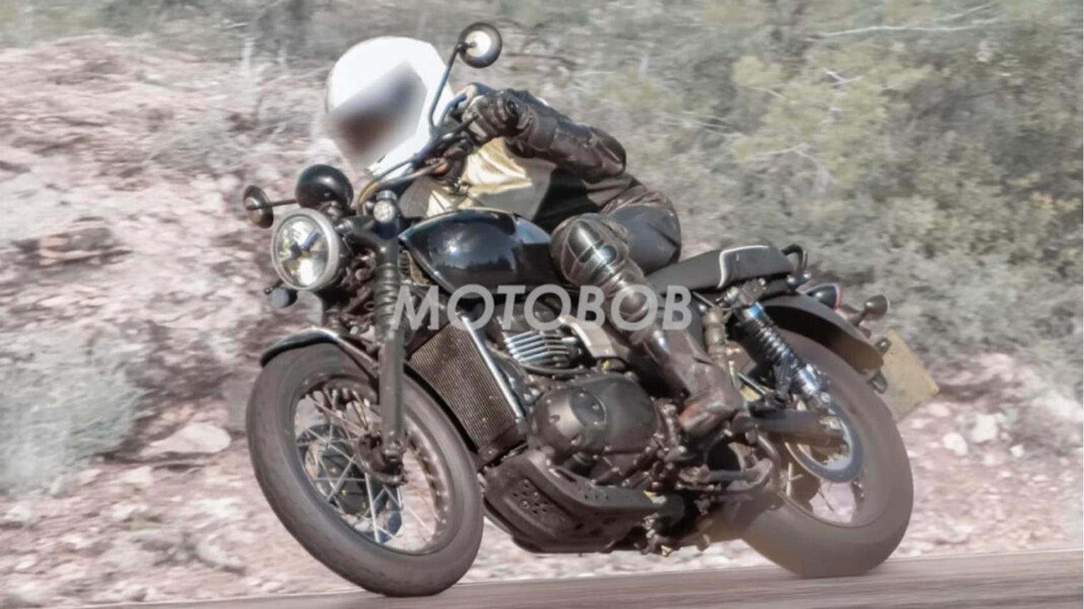 Triumph Bonneville 400 Spied Testing, Clear Images Out
